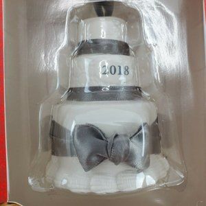 Hallmark | Holiday | Hallmark 28 Porcelain Wedding Cake Ornament New ...